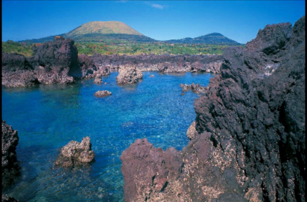 Travel to "Hideout Islands" of "GOTO ISLANDS", one of the real unbeaten ...