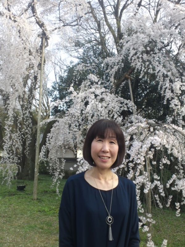 Hiroko D. - Local Tour Guide in Kyoto, Nara, Osaka... | GoWithGuide