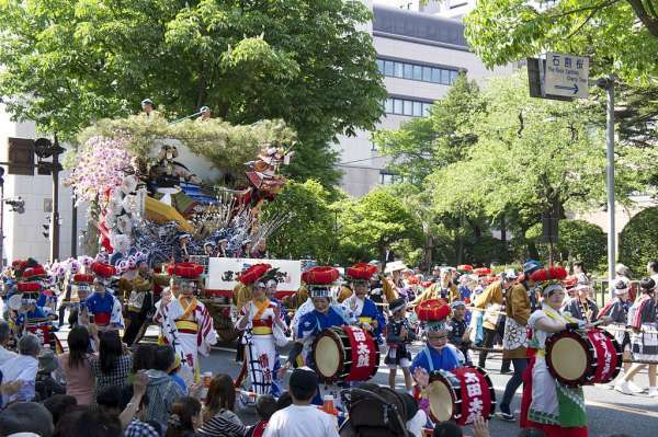 Three Great Festivals this August in Japan | GoWithGuide
